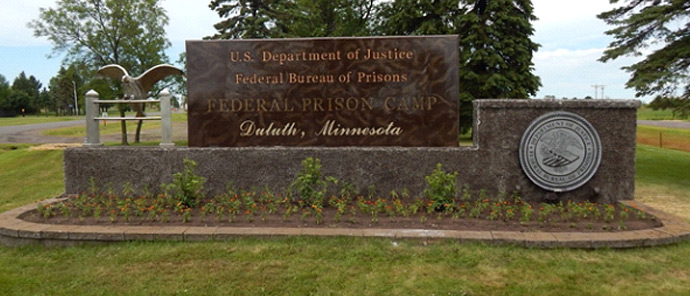 BOP: FPC Duluth Receives Minnesota Governor's Safety Award